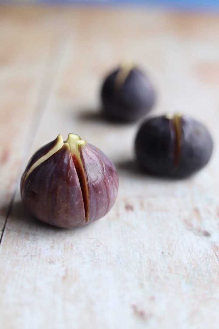 Roasted Figs With Gorgonzola And Honey - End of the Fork